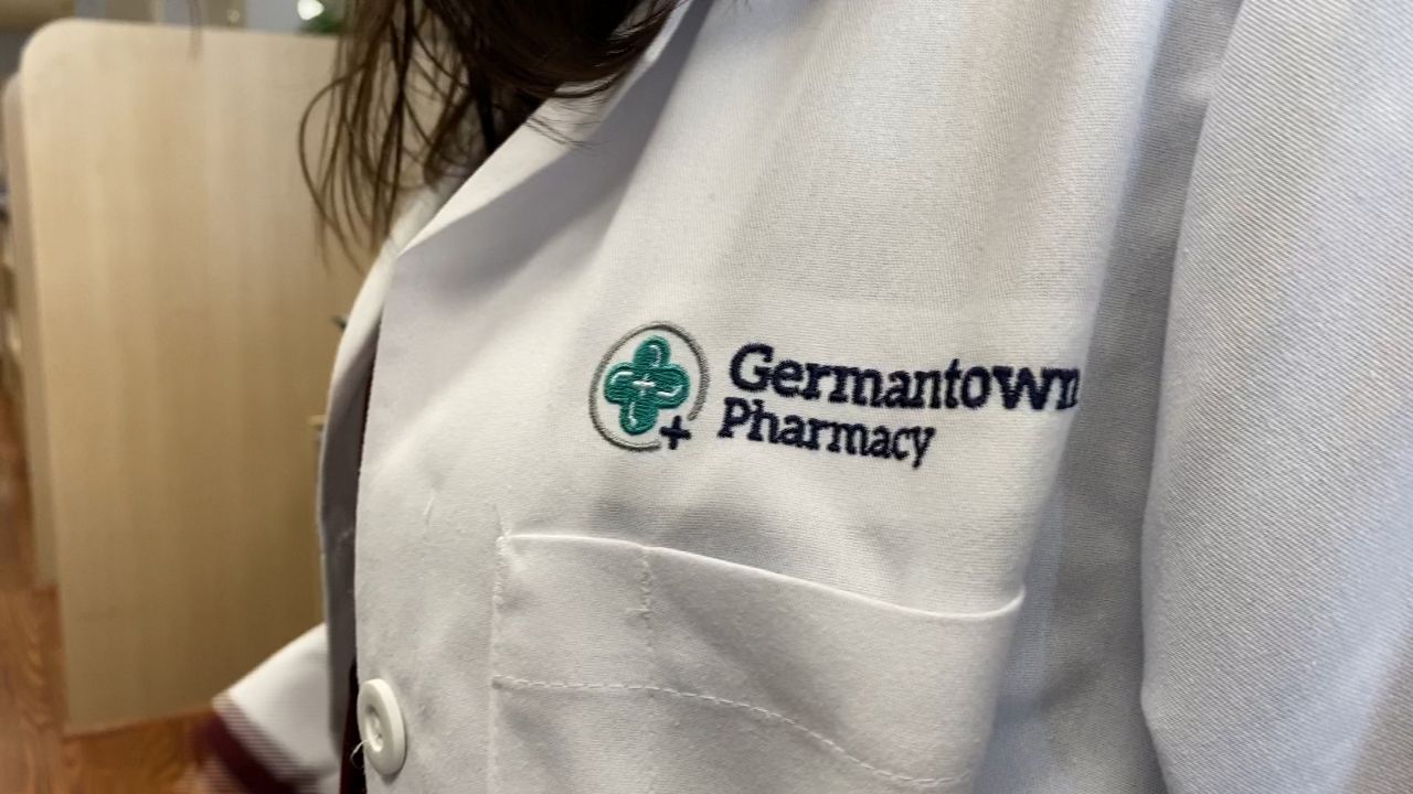 Pharmacist opens pharmacy in hometown
