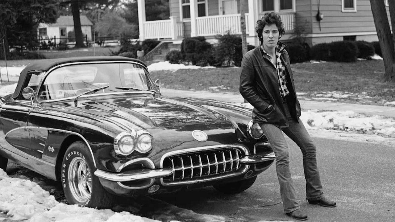 Longtime Bruce Springsteen photographer on past 40 years