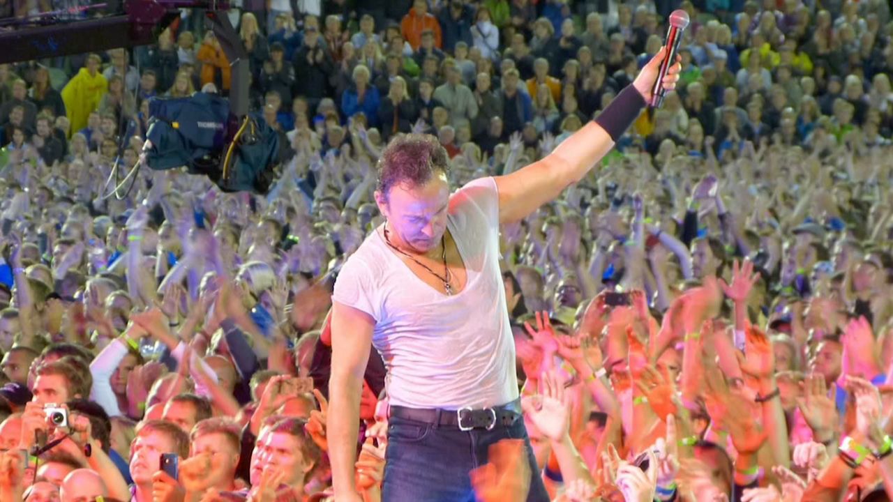 Longtime Bruce Springsteen photographer on past 40 years