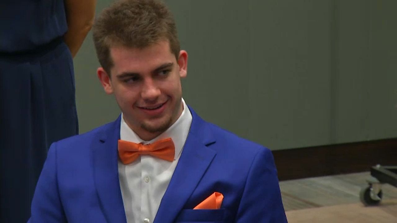 Girard III Receives Inspiration Award for Late Grandfather