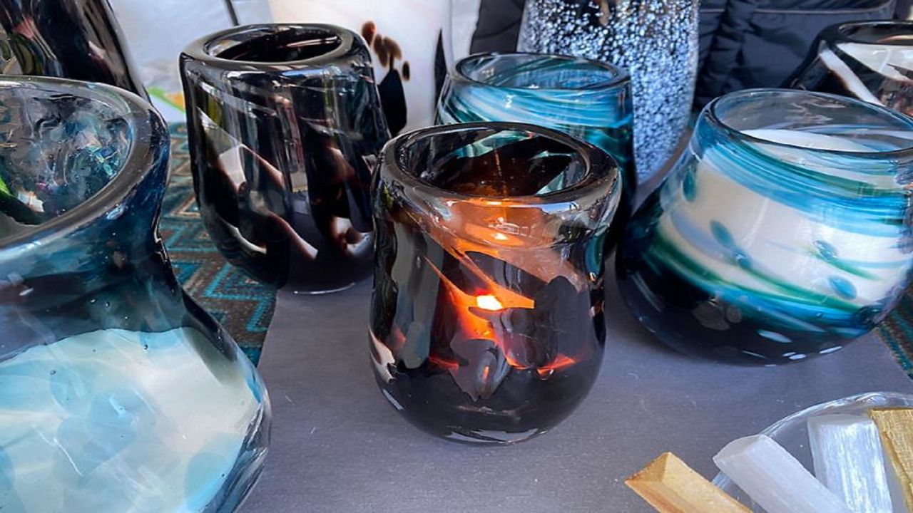 shaker arts council holiday pop up shop
