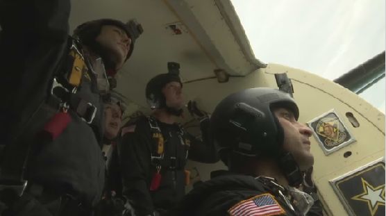Army Golden Knights land at NYSEG stadium