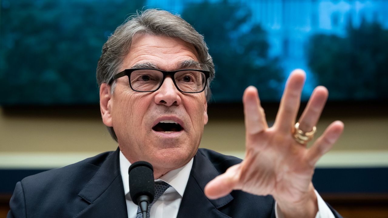 Former Texas Gov. Rick Perry joins sports betting alliance