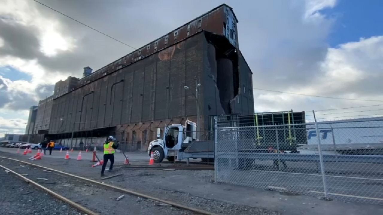 Higgins calls for swift action to repair, save Great Northern Grain ...