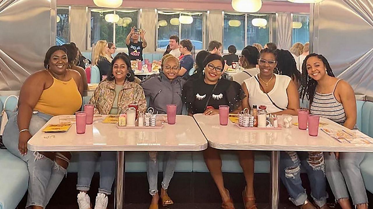 Study shows consumers prefer to eat out