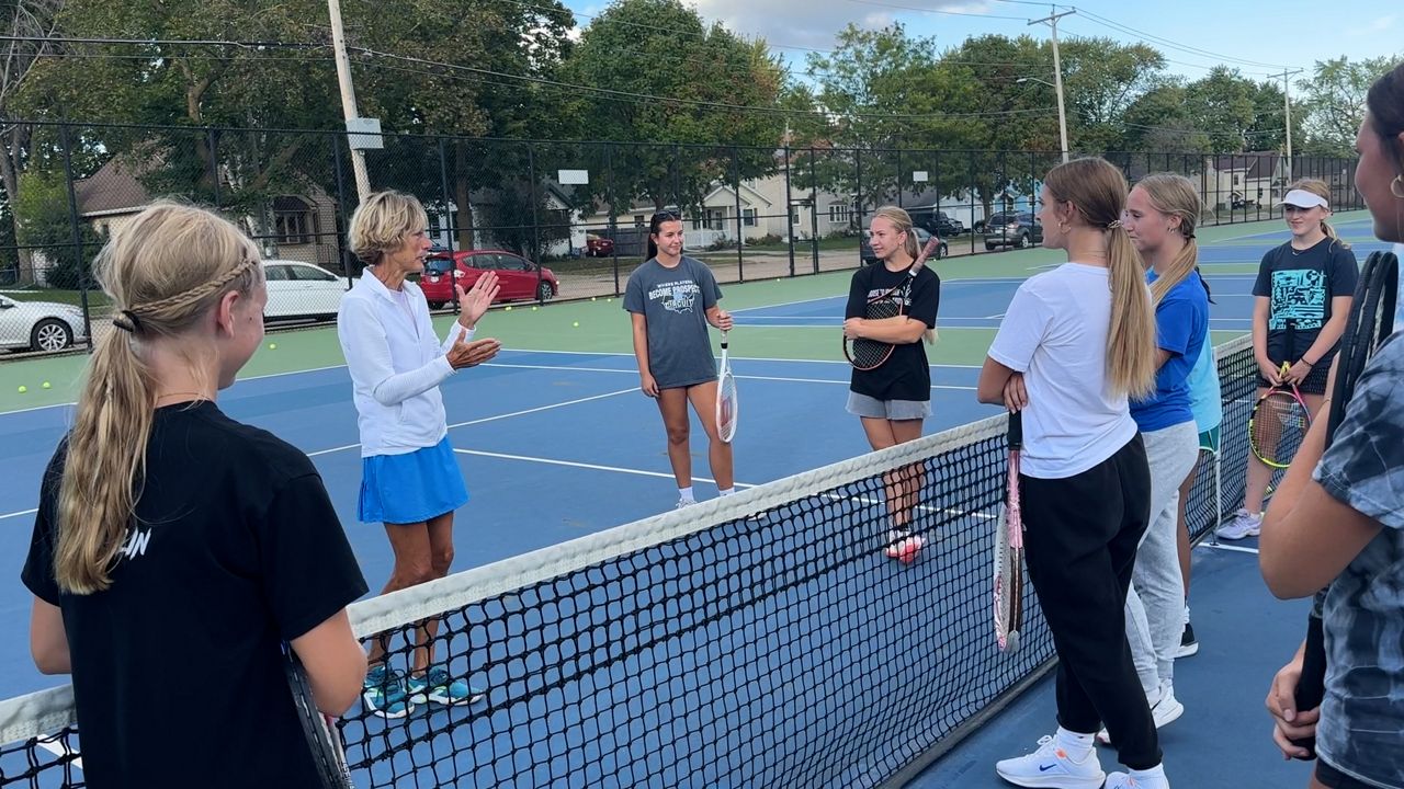 Everyday Hero: Appleton tennis team lead by former graduates