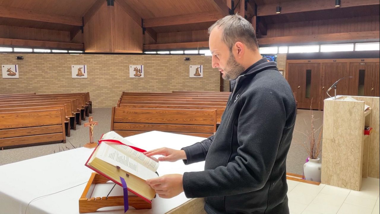 Hadley church leading effort to support Ukrainian refugees