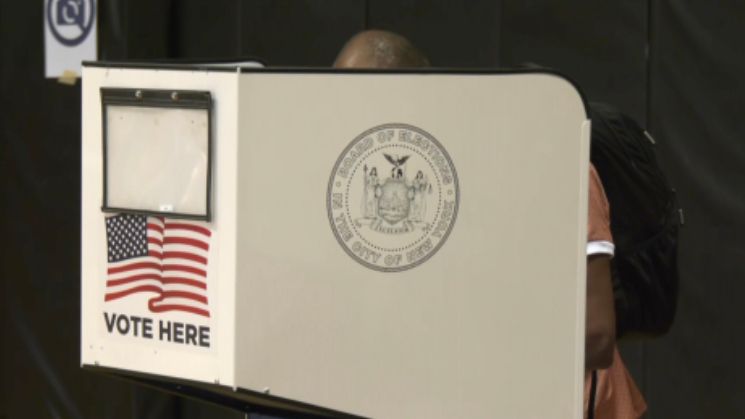 Over 5,000 ballots on first day of early voting