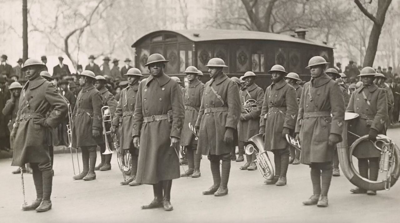 Harlem Hellfighters awarded Congressional Gold Medal