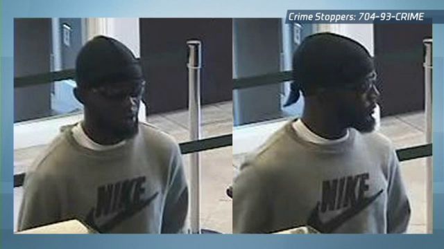 Two Bank Robberies Ten Minutes Apart, Police Investigates