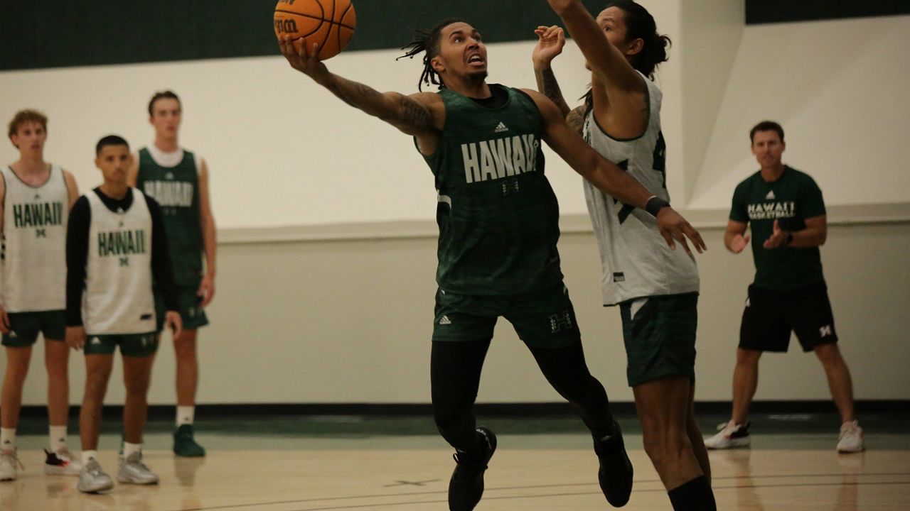 Hawaii men's basketball team begins puzzle assembly