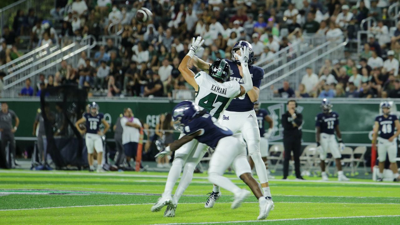 Hawaii football vs. Nevada 2022