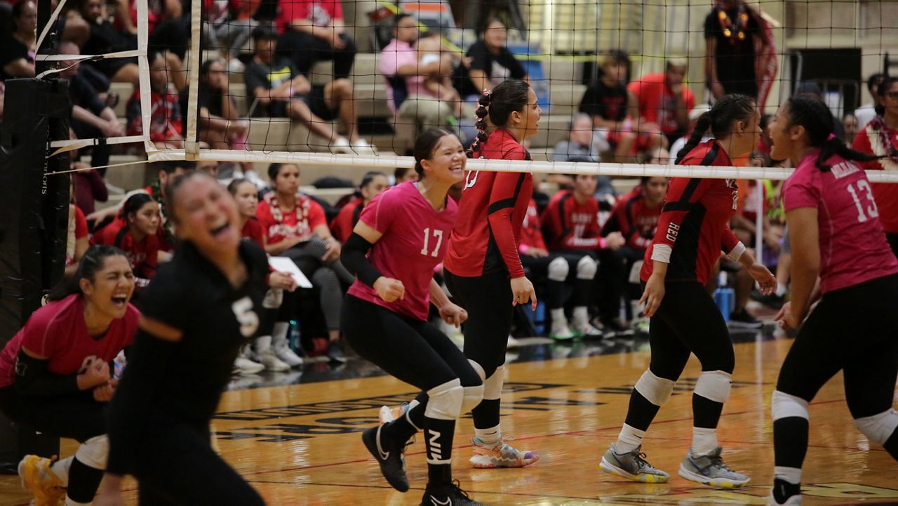 Kahuku, Waialua win 5-set OIA volleyball titles