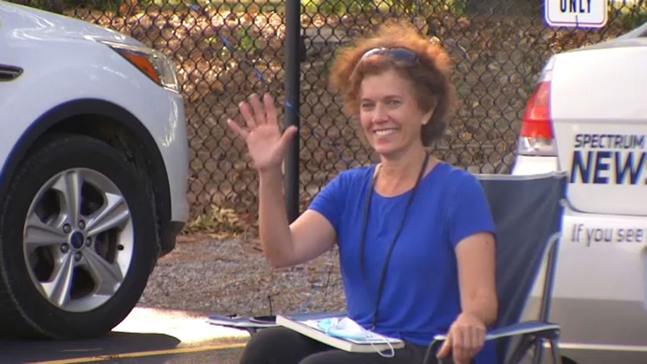 Spectrum News Photojournalist Helen Moore Retiring After More Than 30 Years