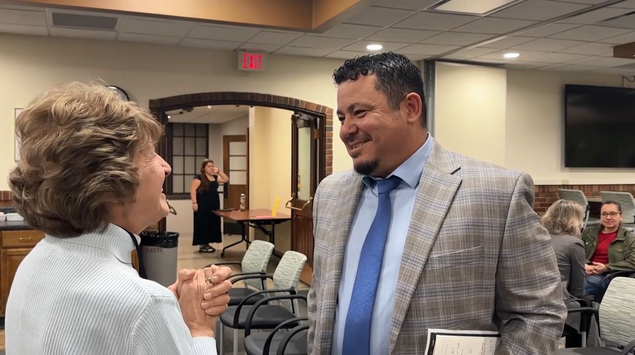 Michael Hernandez introduced as Green Bay superintendent