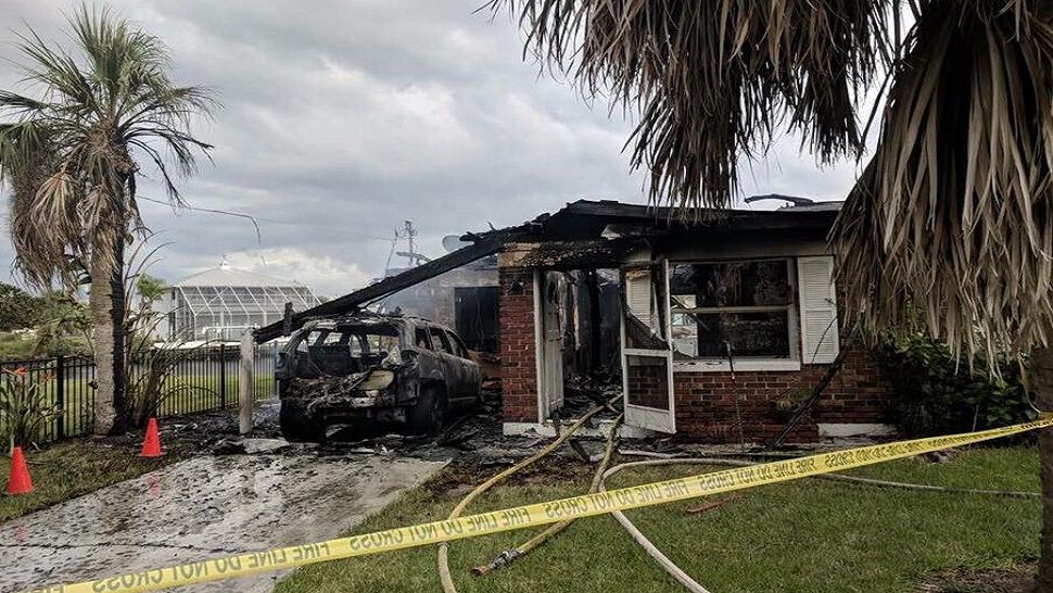 Flames gut Hernando Beach home