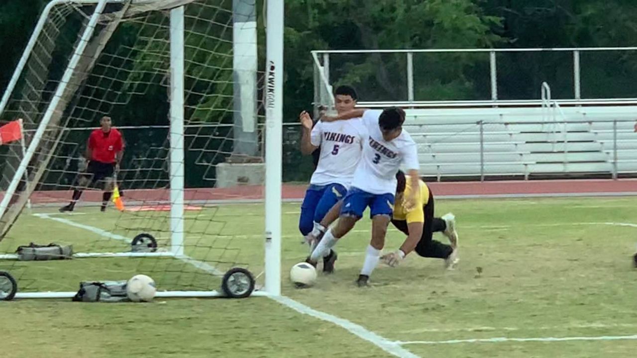 Hilo, King Kekaulike meet in HHSAA boys soccer final