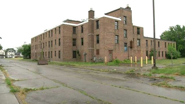 Higgins Continues Push for Redevelopment of Perry Complex