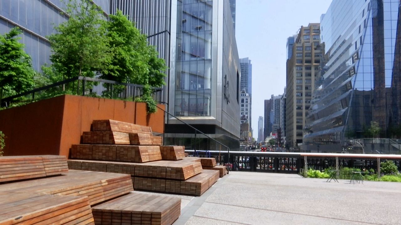 High Line Set to Reopens with Limited Capacity
