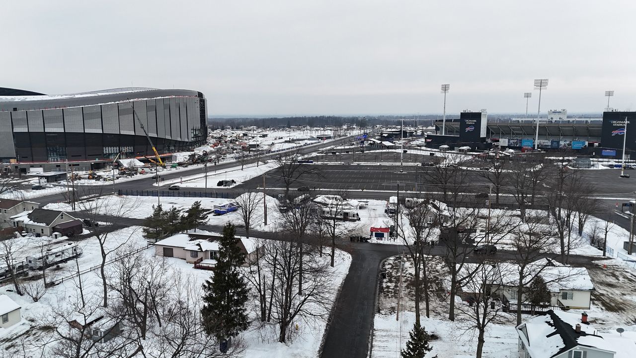 Progress continues in Orchard Park at future home of Bills