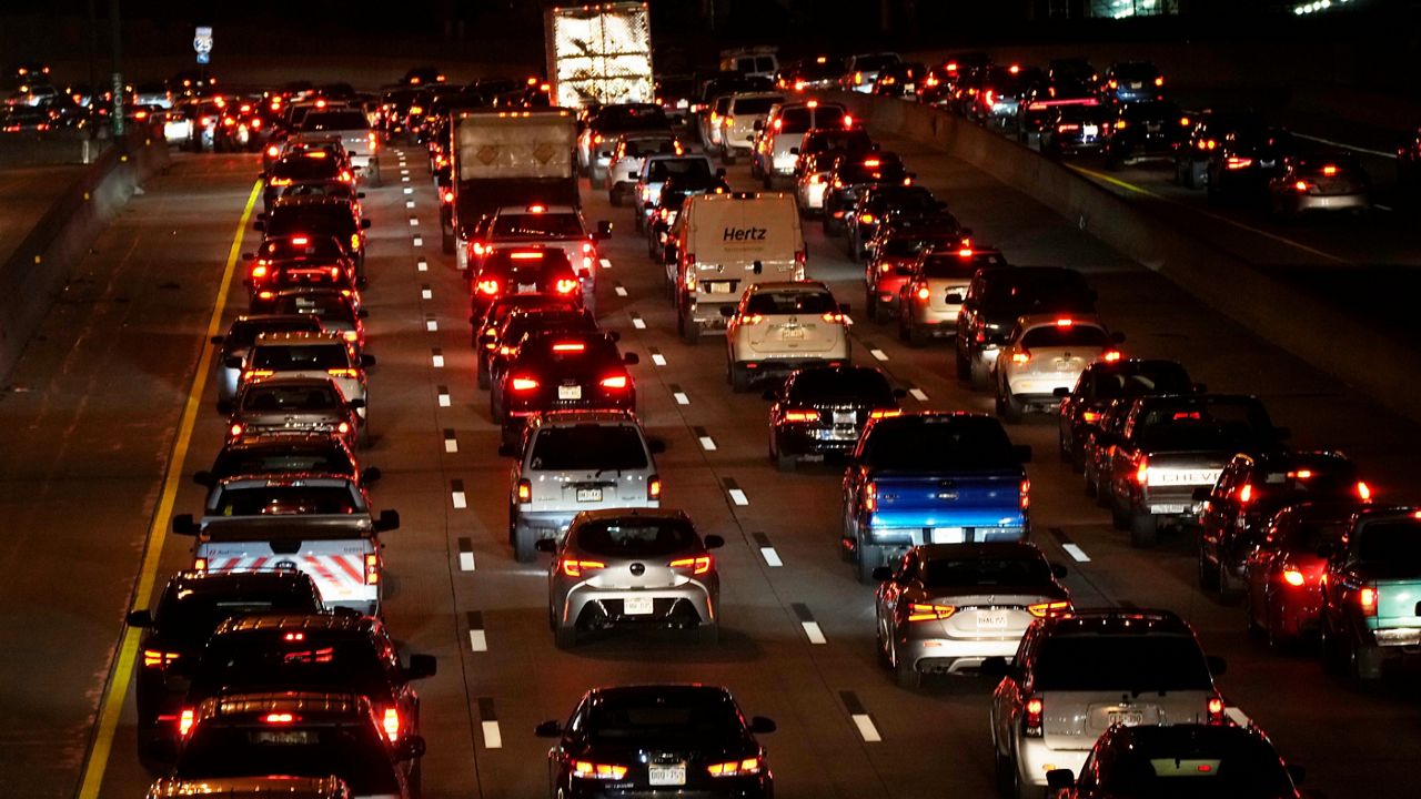 Texans to hit the road in record numbers over July 4 weekend