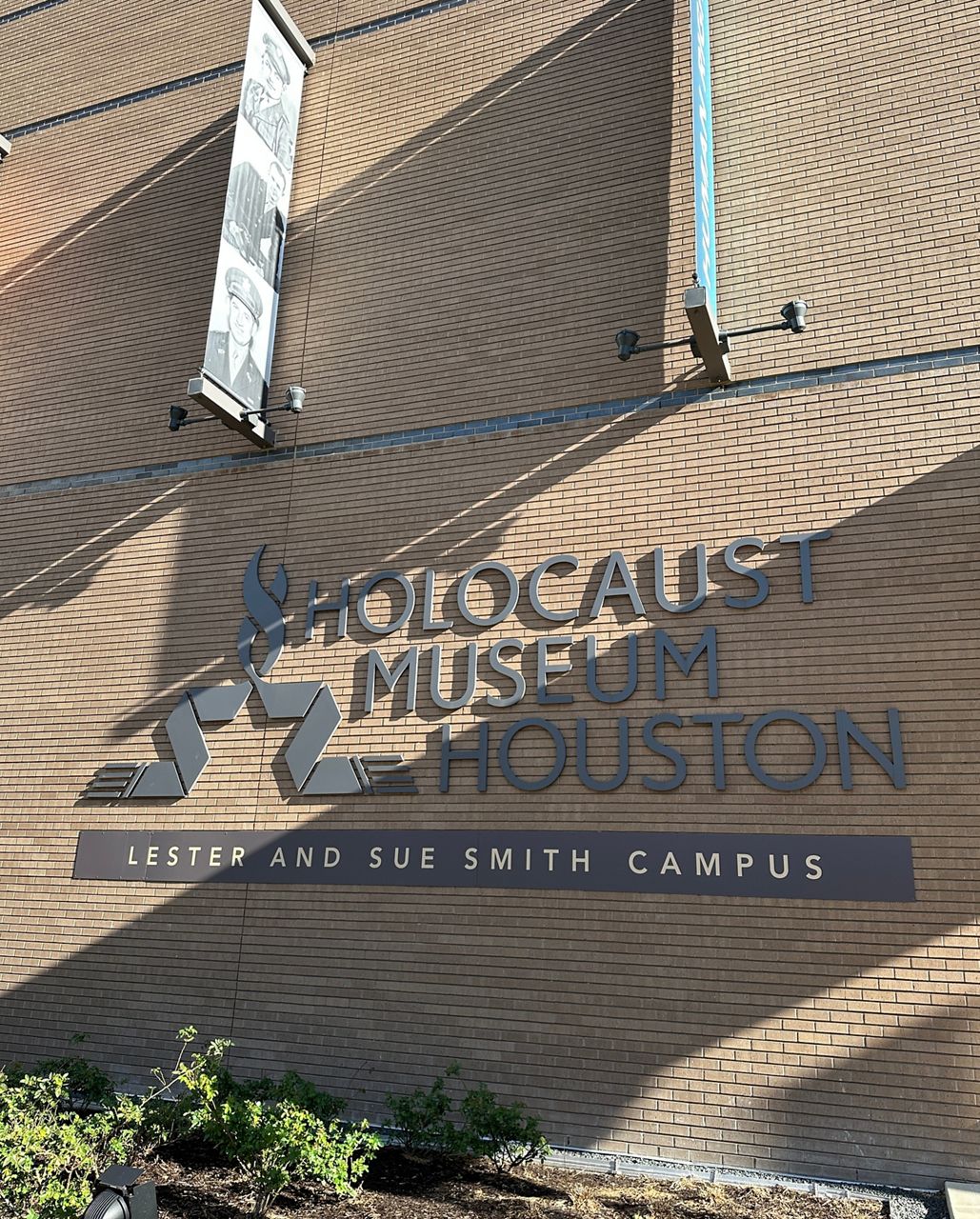 Texans share survival stories on Holocaust Remembrance Day