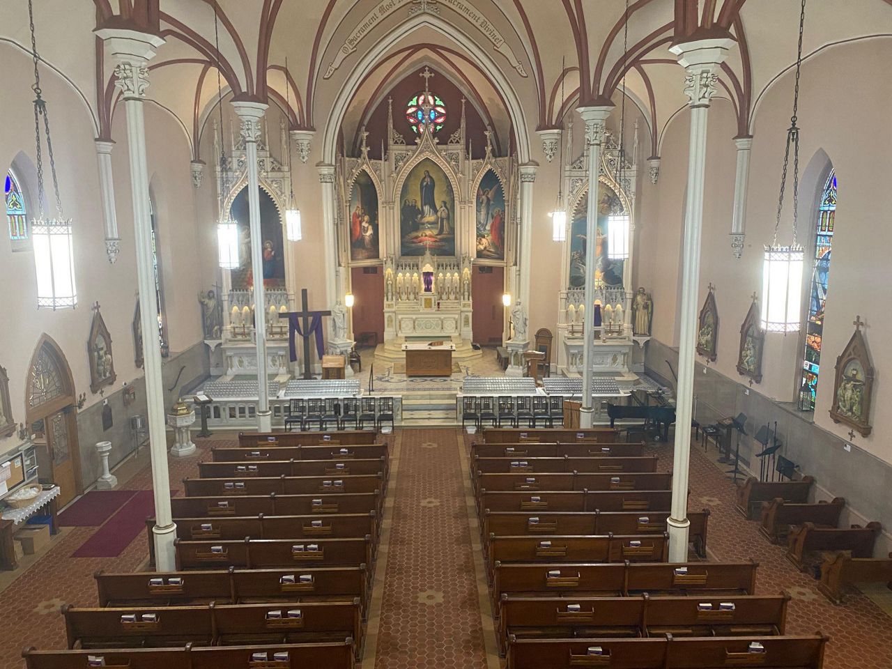 Mount Adams church draws thousands for Good Friday tradition