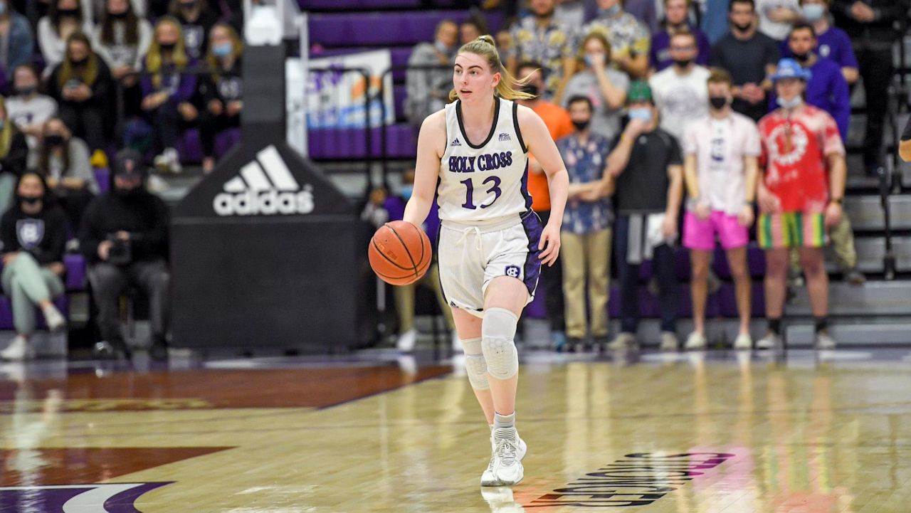 Holy Cross women's basketball to face Columbia in WNIT