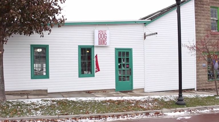 Honest Dog bookstore welcomes furry friends