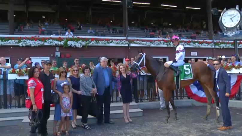 Special Day for Benoit, Minit to Stardom Wins Honorable Miss