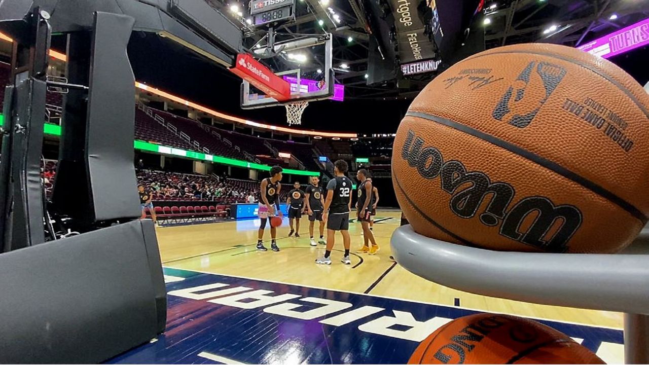 Cleveland program keeps men off the streets and on the court