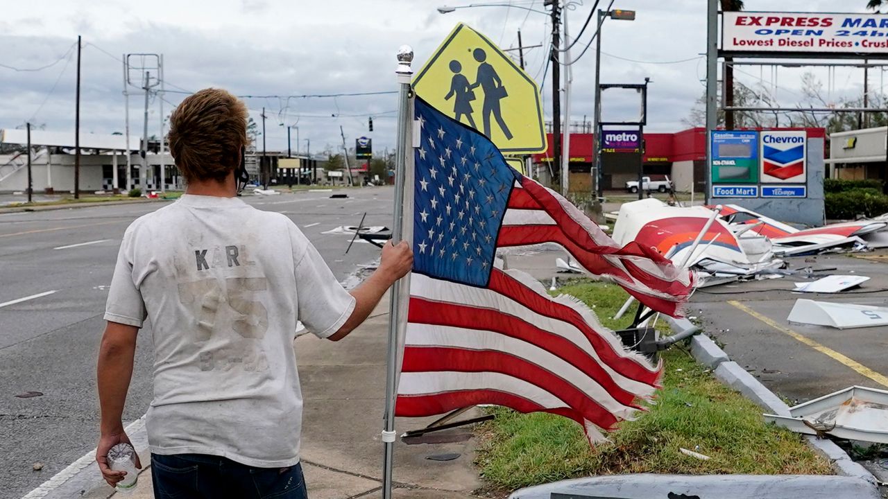 hurricane laura live cams