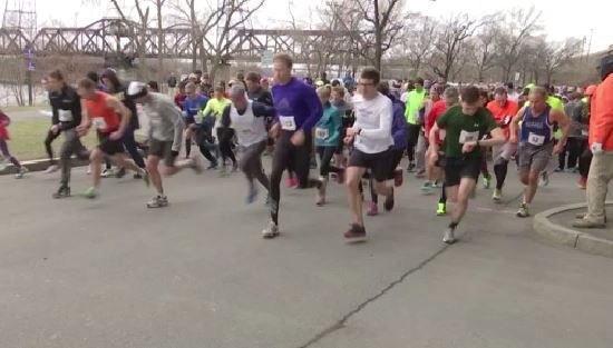 Runners vs. Rowers at the 6th Annual Ice Breaker Challenge