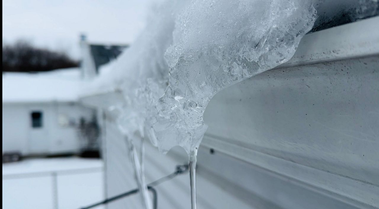 Checking for ice damming during winter season