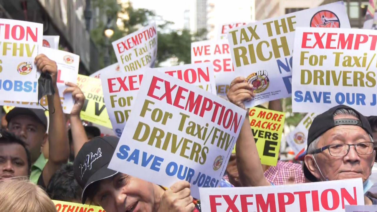 Taxi driver union calls for congestion pricing exemption