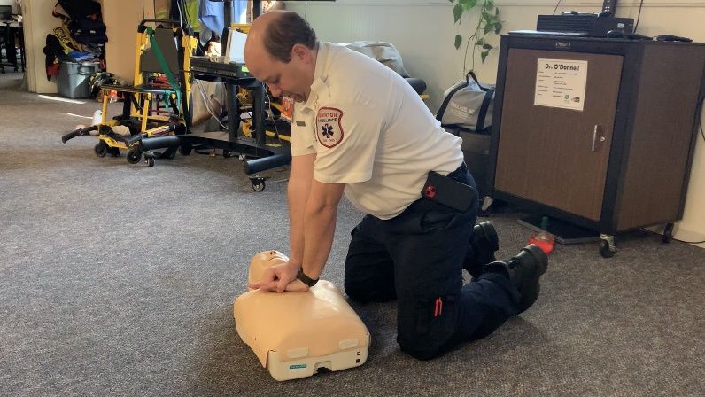 Where to learn CPR training around Monroe County