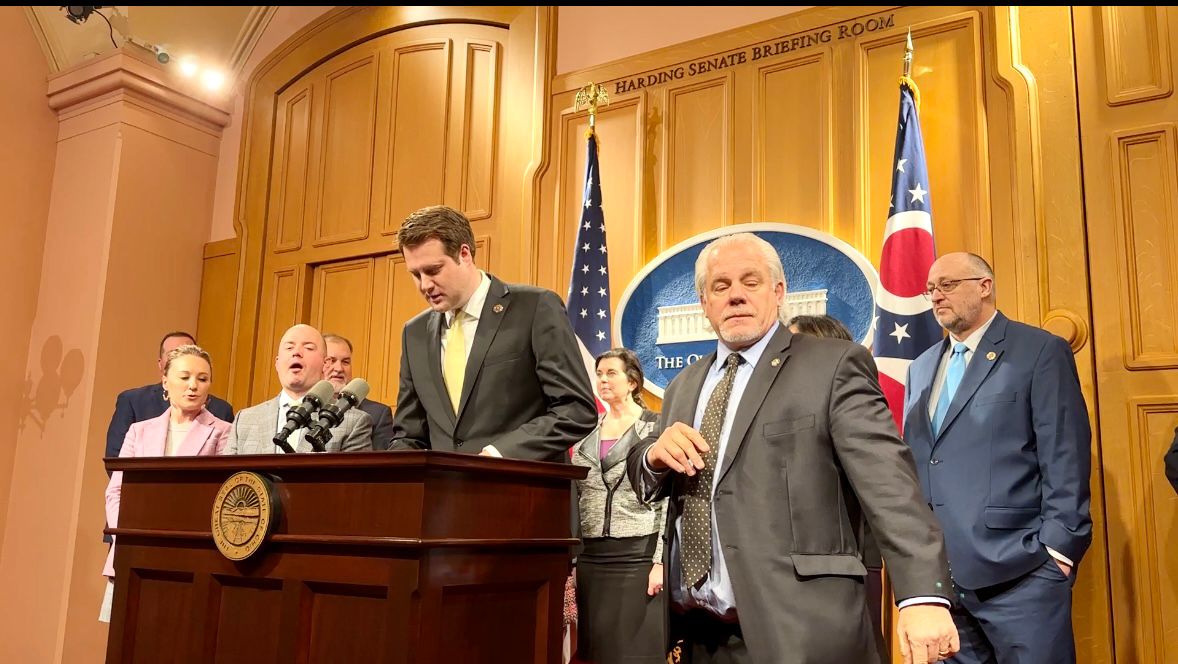 Rep. Merrin and supporters seek rule changes from Speaker