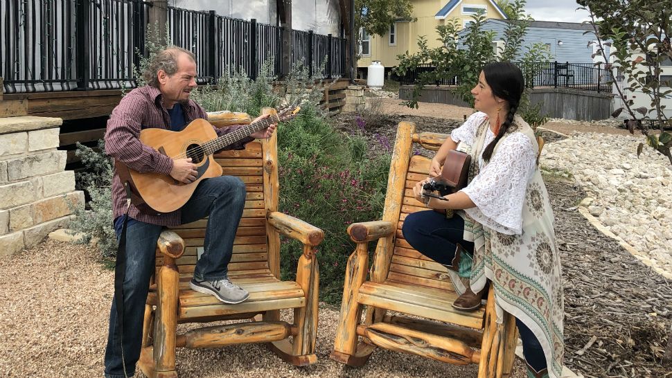 Austin Group Uses Music to Help the Homeless