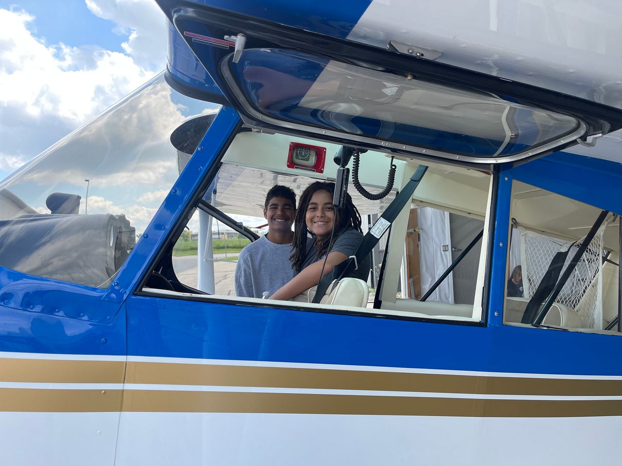 Wisconsin nonprofit hosts aviation camp for underserved kids