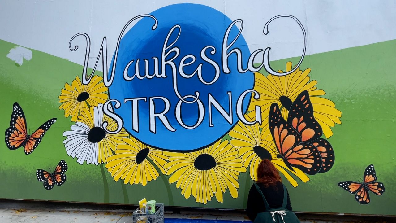 Community appreciates 'Waukesha Strong' mural