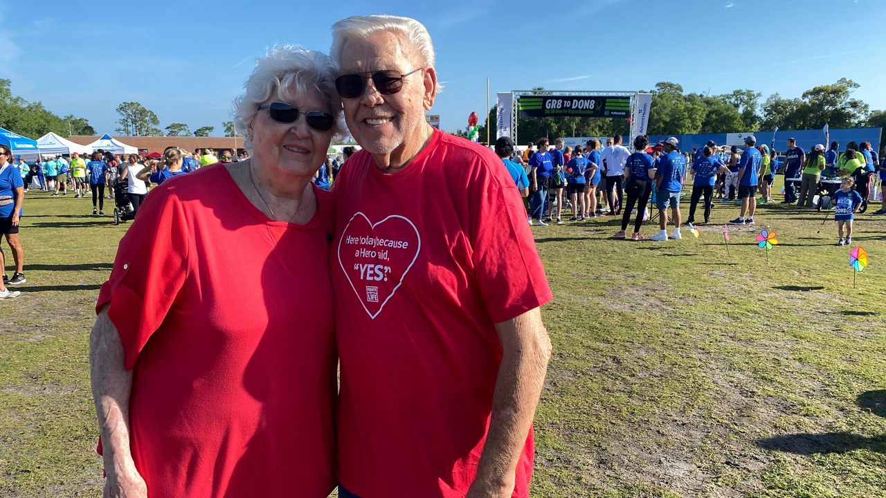 "Organ donor heroes," donor families gather in Longwood