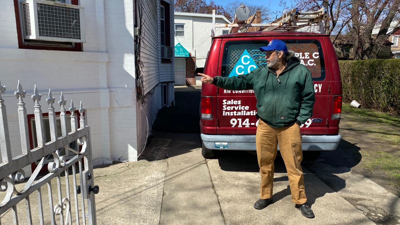 Bronx-Westchester border tells story of city's growth