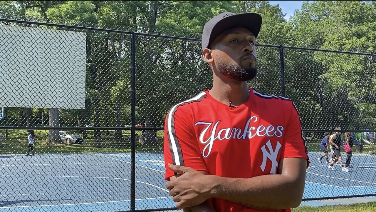 Rochester man honored for actions at People's Choice Kitchen