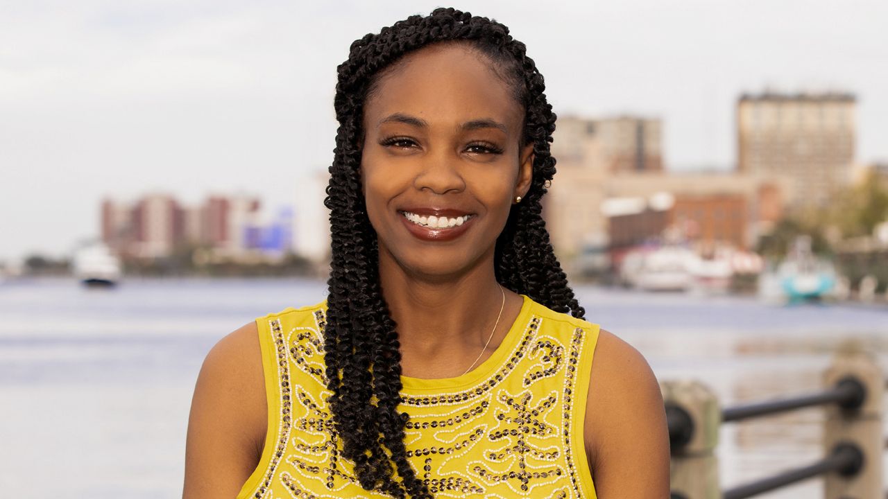 India Jones — Reporter