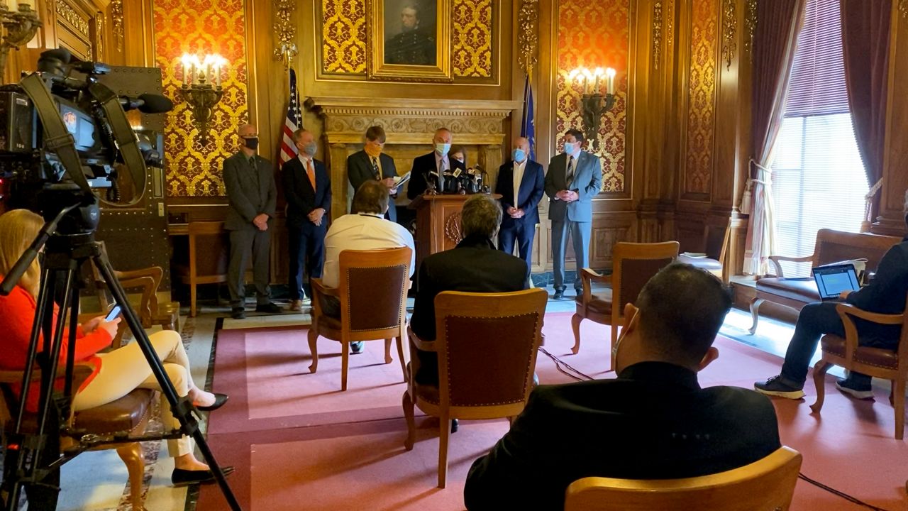 Assembly Approves Election Investigation