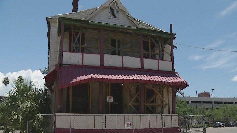 Community Works to Save Jackson Rooming House