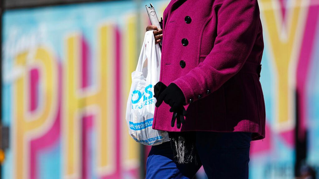 Consumer sentiment jumps again in January, survey says