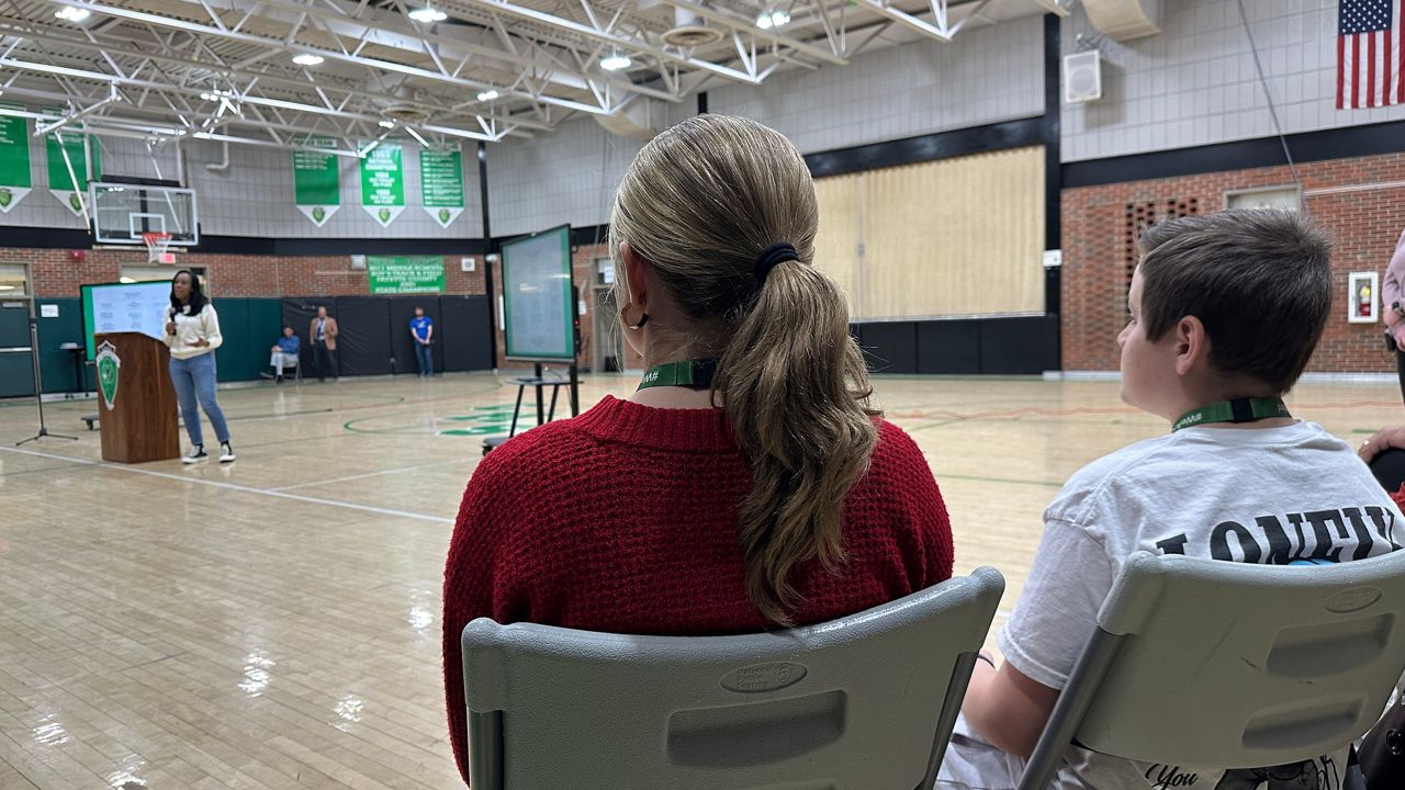 Senior editor at The Atlantic, local alum visits school