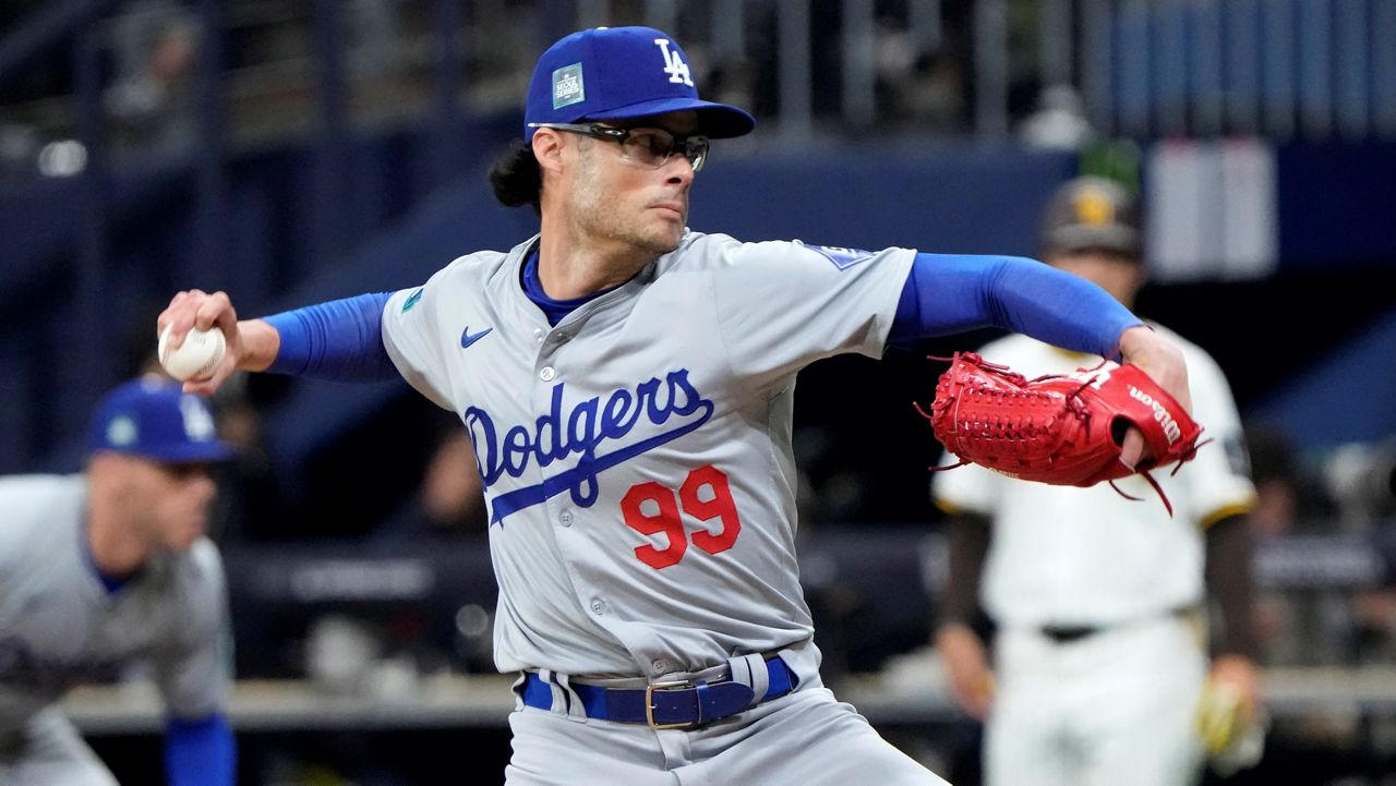 Dodgers pitcher Joe Kelly at the skate park with his kids