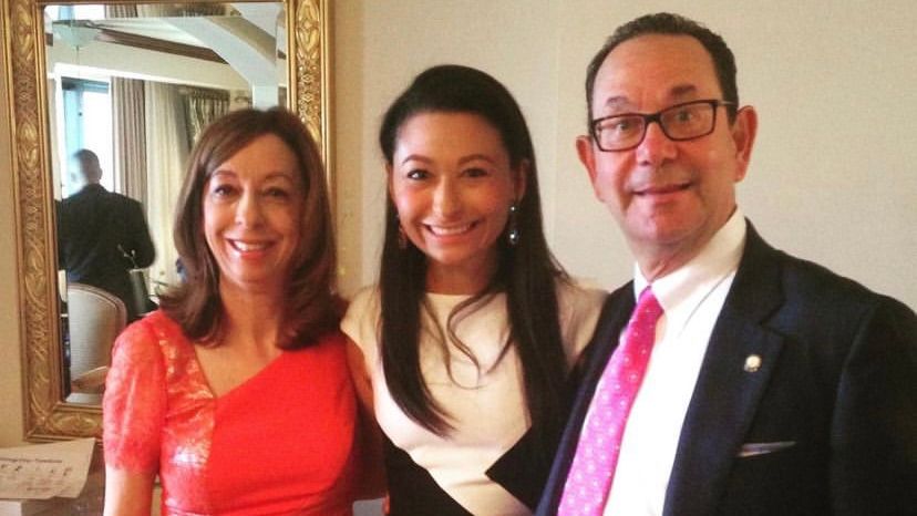 1st collapse victims IDed; family rallies for missing mom